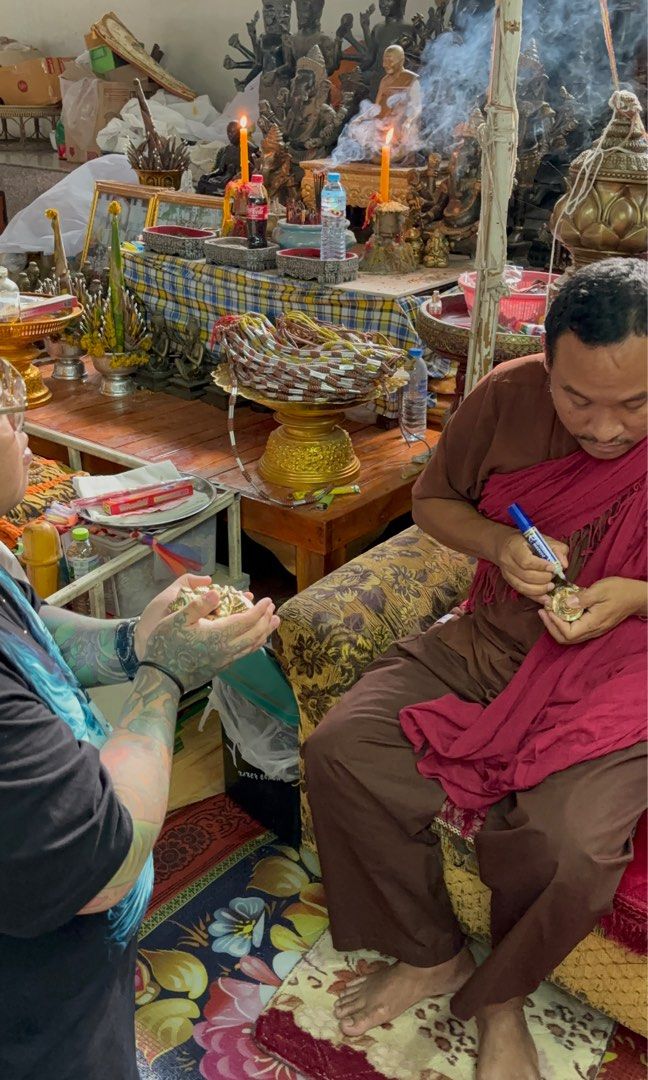 Ajarn Sakson Pidta Pikanet Ganesha Be2566, Hobbies & Toys, Memorabilia ...