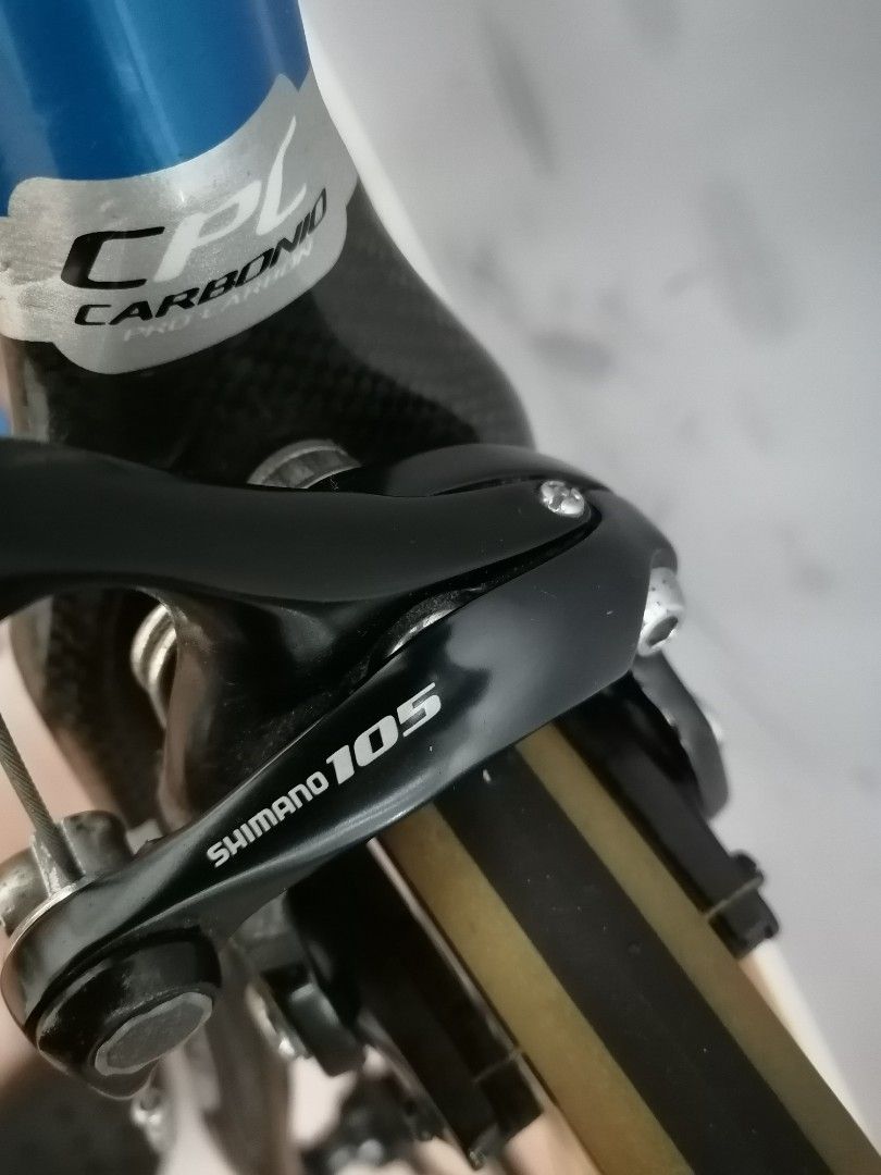 Avanti Roadbike, Shimano 105 gear groupset, Sports Equipment, Bicycles ...