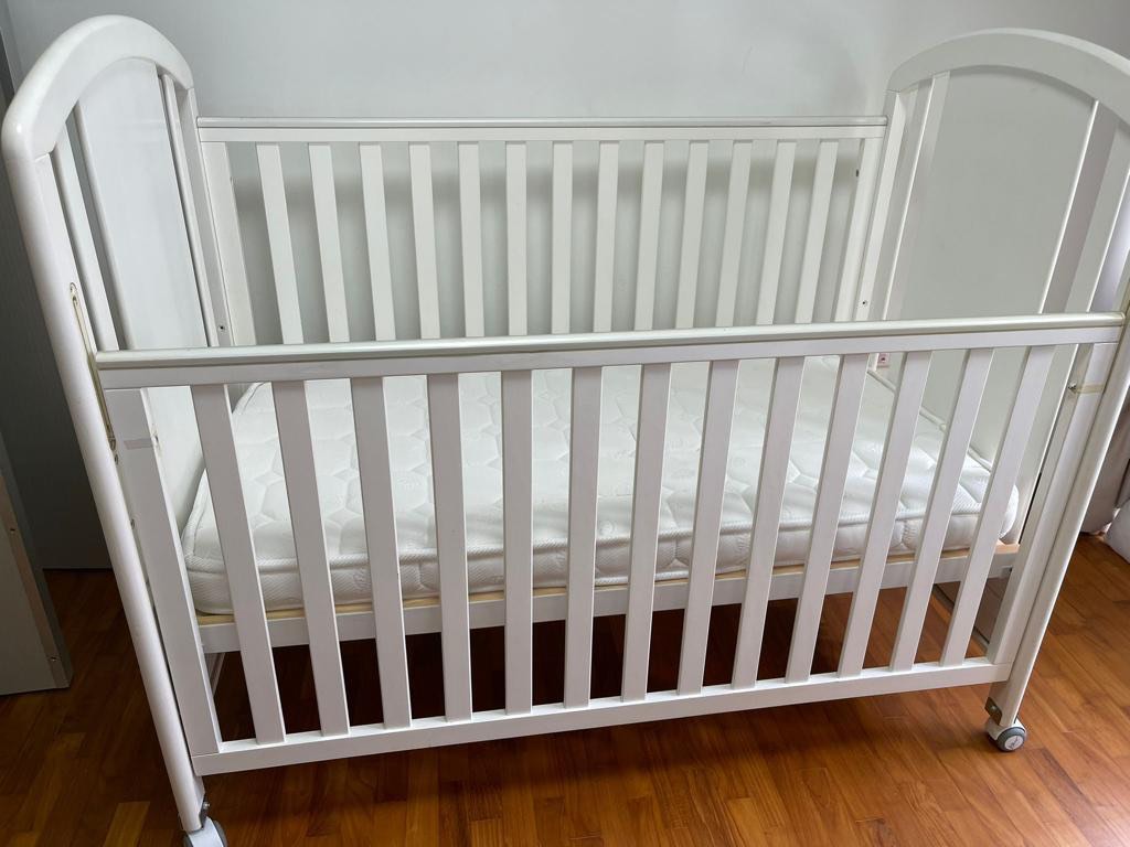 Baby Cot, Babies & Kids, Baby Nursery & Kids Furniture, Cots & Cribs on ...