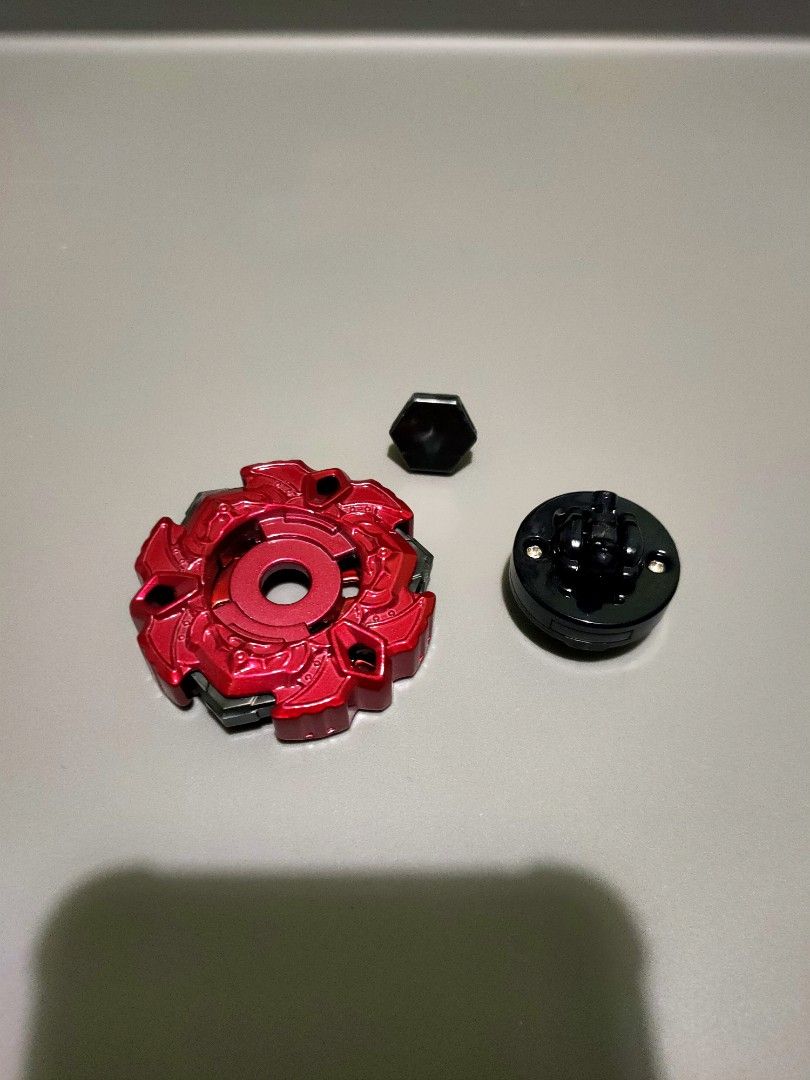 Beyblade metal variaries, Hobbies & Toys, Toys & Games on Carousell