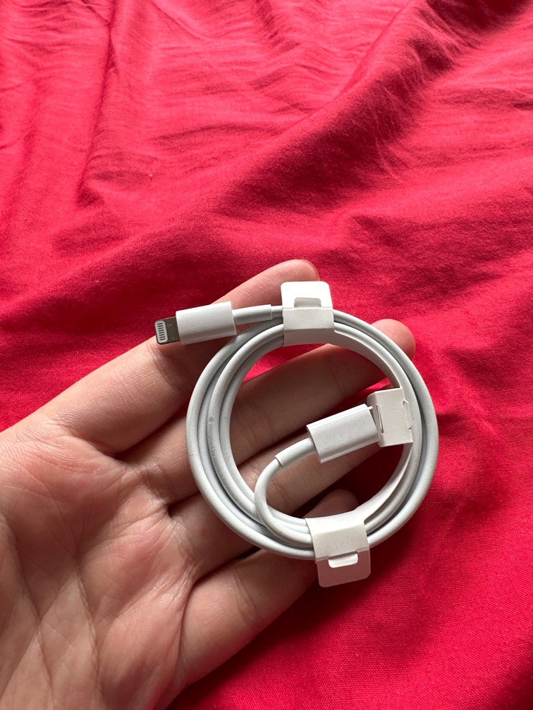 Brand New USB-C to Iphone cable, Computers & Tech, Parts & Accessories ...