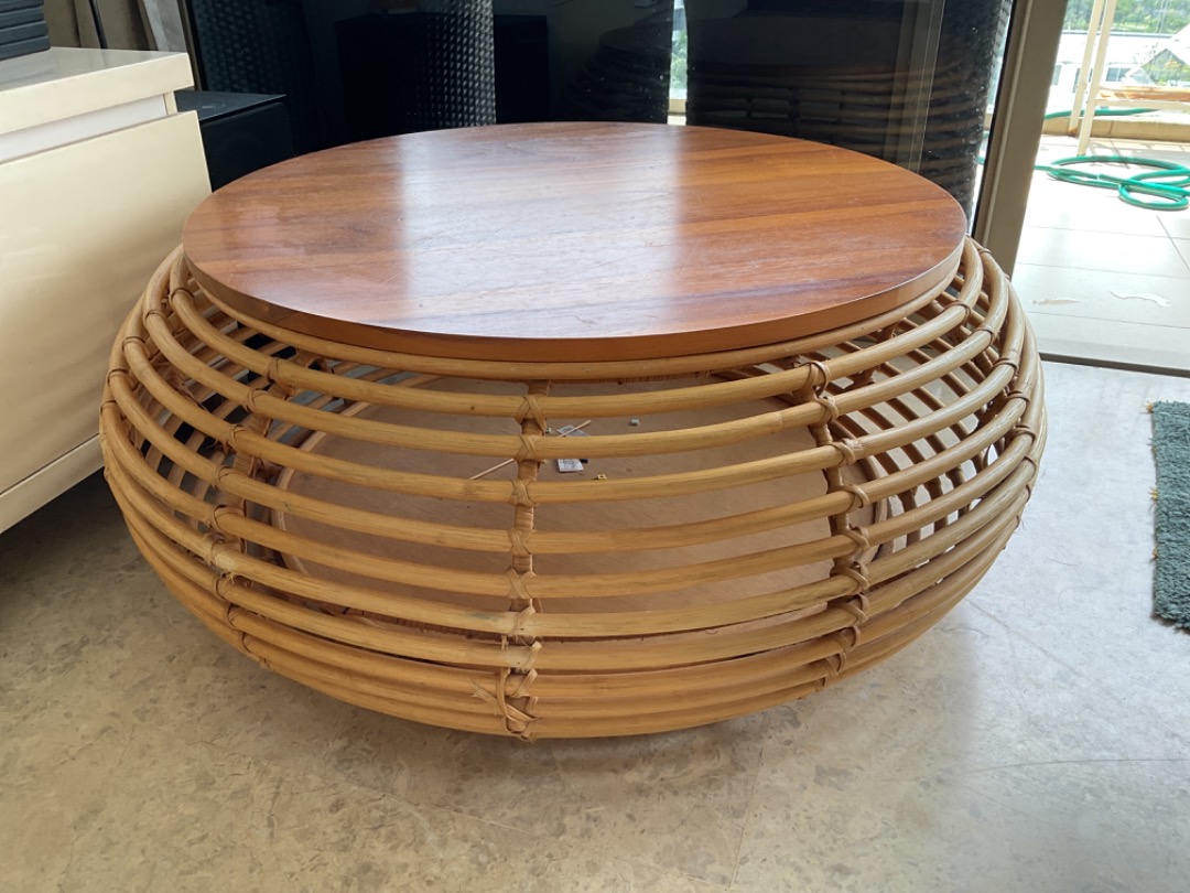 Coffee table Castlery mico, Furniture & Home Living, Furniture, Tables ...