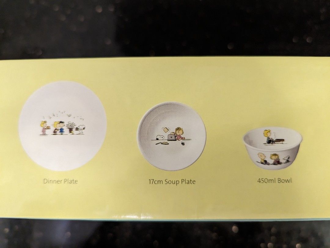 Corelle x Peanuts dinnerware set, Furniture & Home Living, Kitchenware ...