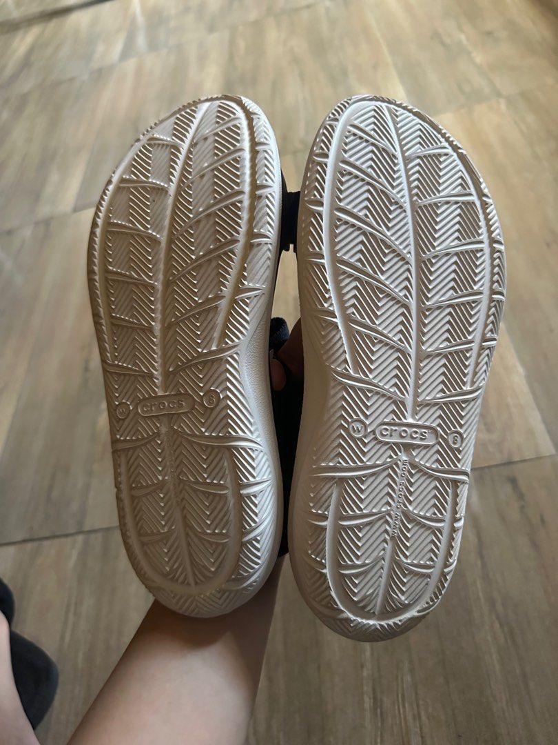 Authentic Crocs Swiftwater, Women's Fashion, Footwear, Flats & Sandals ...