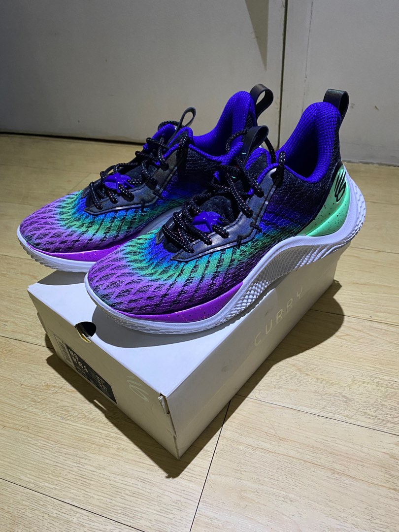 Curry 10 Northern Lights, Men's Fashion, Footwear, Sneakers on Carousell