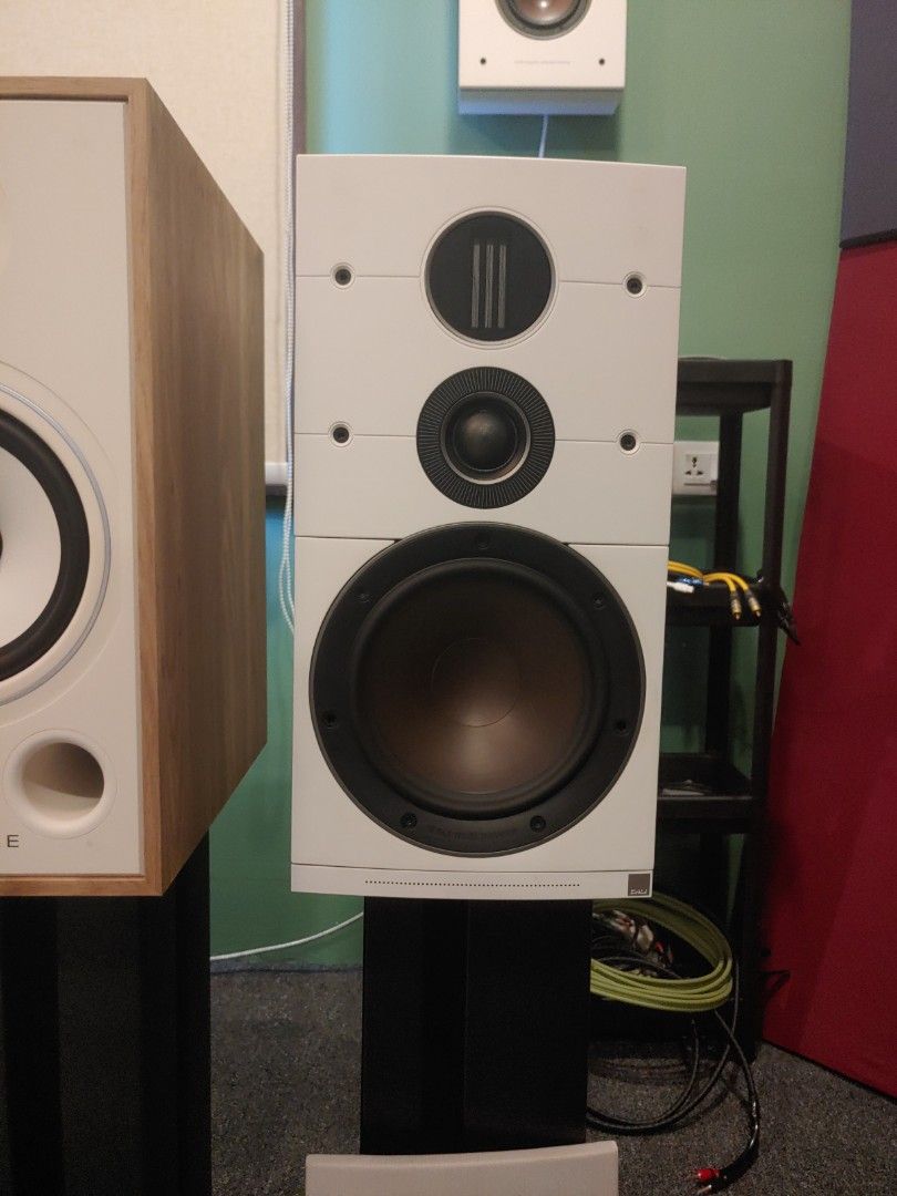 Dali Callisto 2C 2.5-way Active Wireless Powered Hi-fi Bookshelf ...