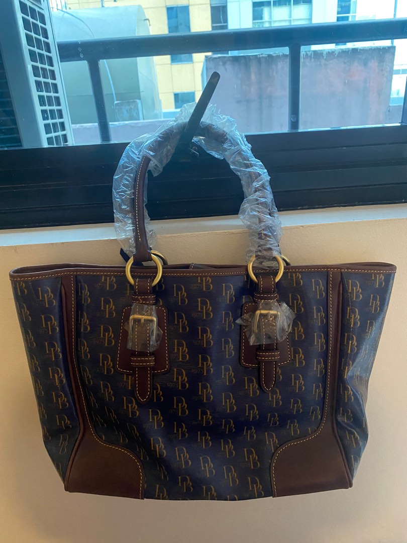 Dooney & Bourke Medium Taylor Shpper in Cobalt, Women's Fashion, Bags ...