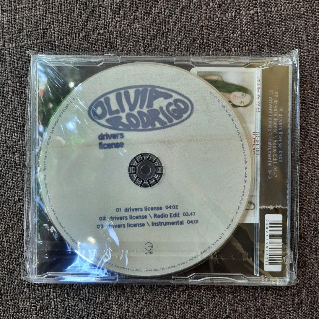 Drivers License CD Single - Olivia Rodrigo (Unsealed), Hobbies & Toys ...