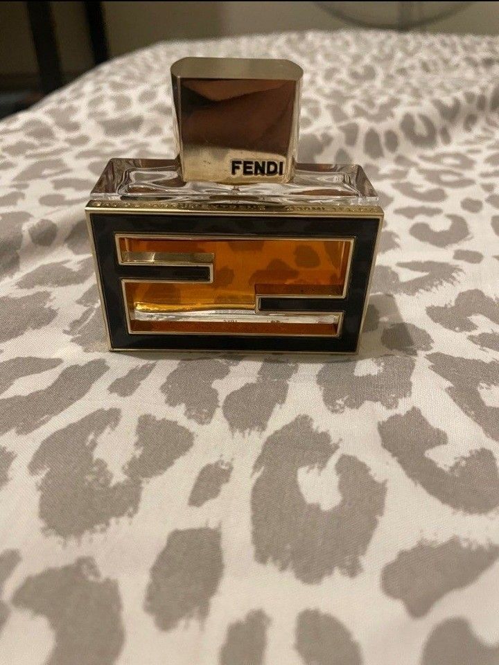 Fendi, Beauty & Personal Care, Fragrance & Deodorants on Carousell