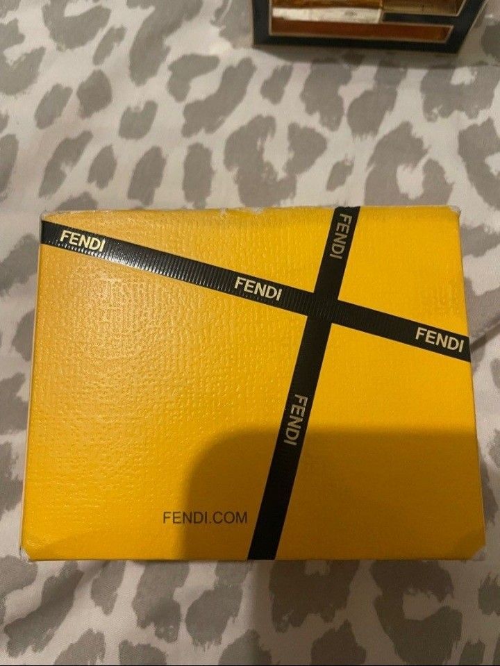 Fendi, Beauty & Personal Care, Fragrance & Deodorants on Carousell
