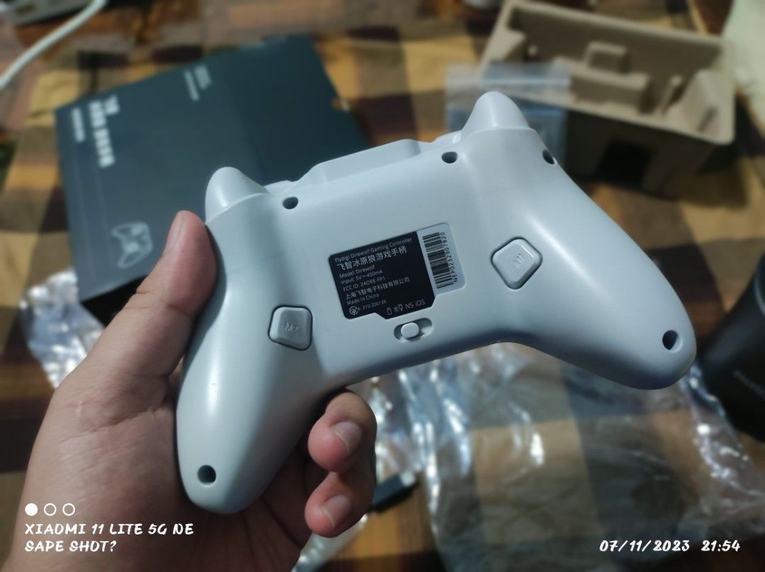 Flydigi Direwolf Gaming Controller (Free bluetooth wireless speaker ...