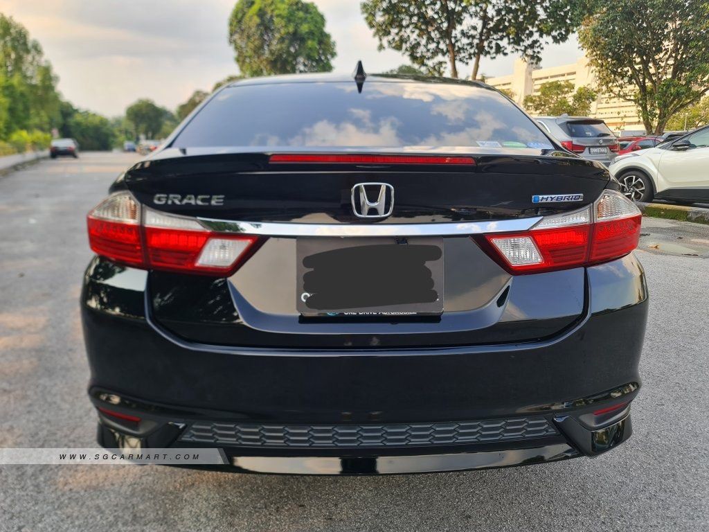 Honda Grace Hybrid 1.5 DX (A), Cars, Used Cars on Carousell