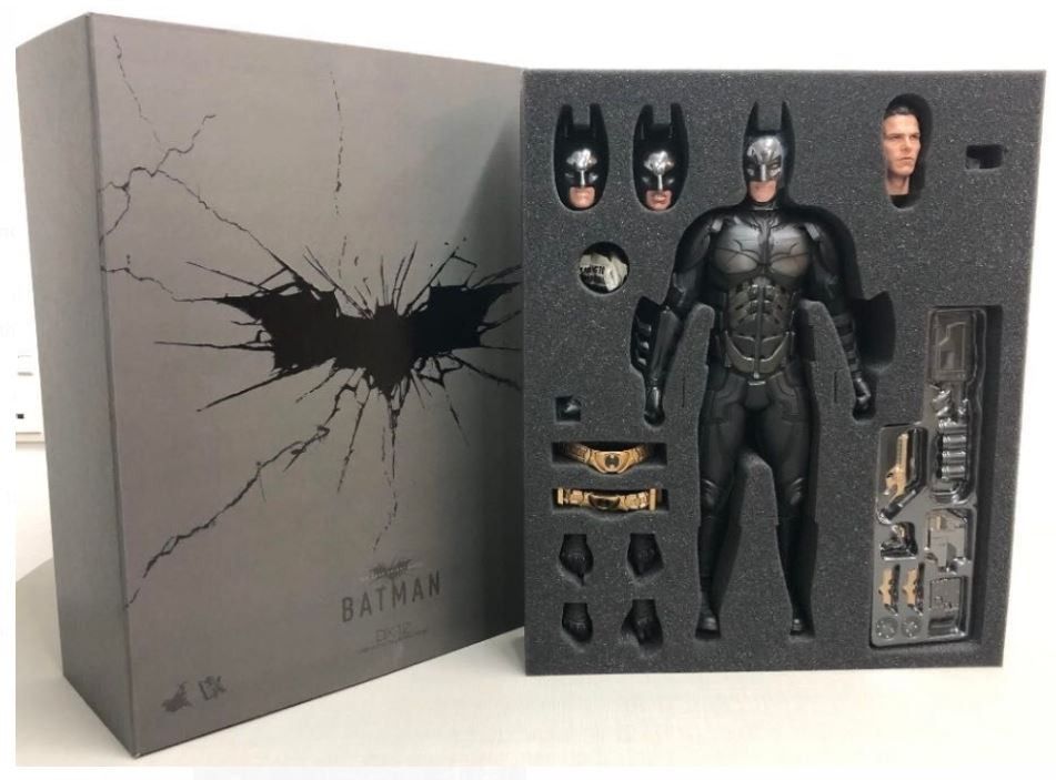Hot Toys Batman DX12 1 6 Scale