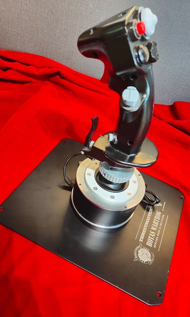 HOTAS WARTHOG JOYSTICK AND DUAL THROTTLE (Thrustmaster), Video Gaming ...