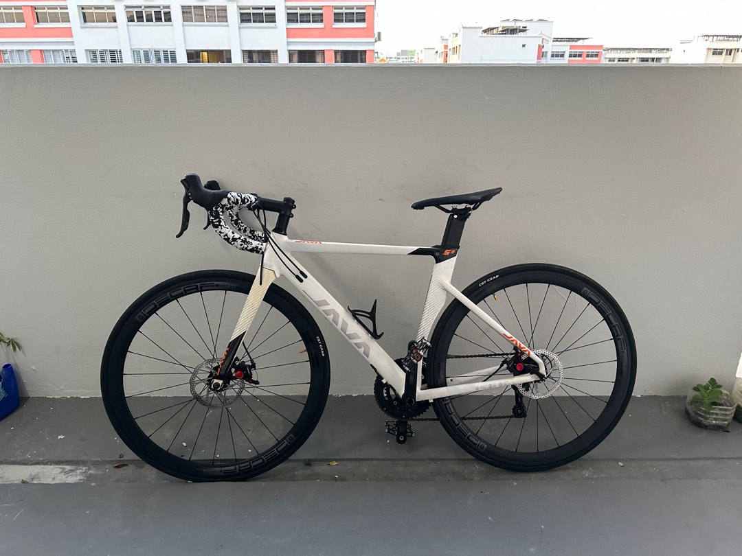 Java siluro 3, Sports Equipment, Bicycles & Parts, Bicycles on Carousell