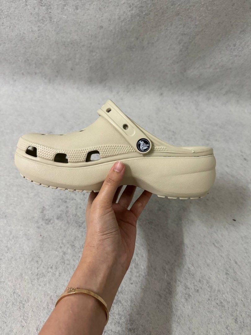 Korea Crocs Classic Clog Beige, Women's Fashion, Footwear, Flipflops and Slides on Carousell