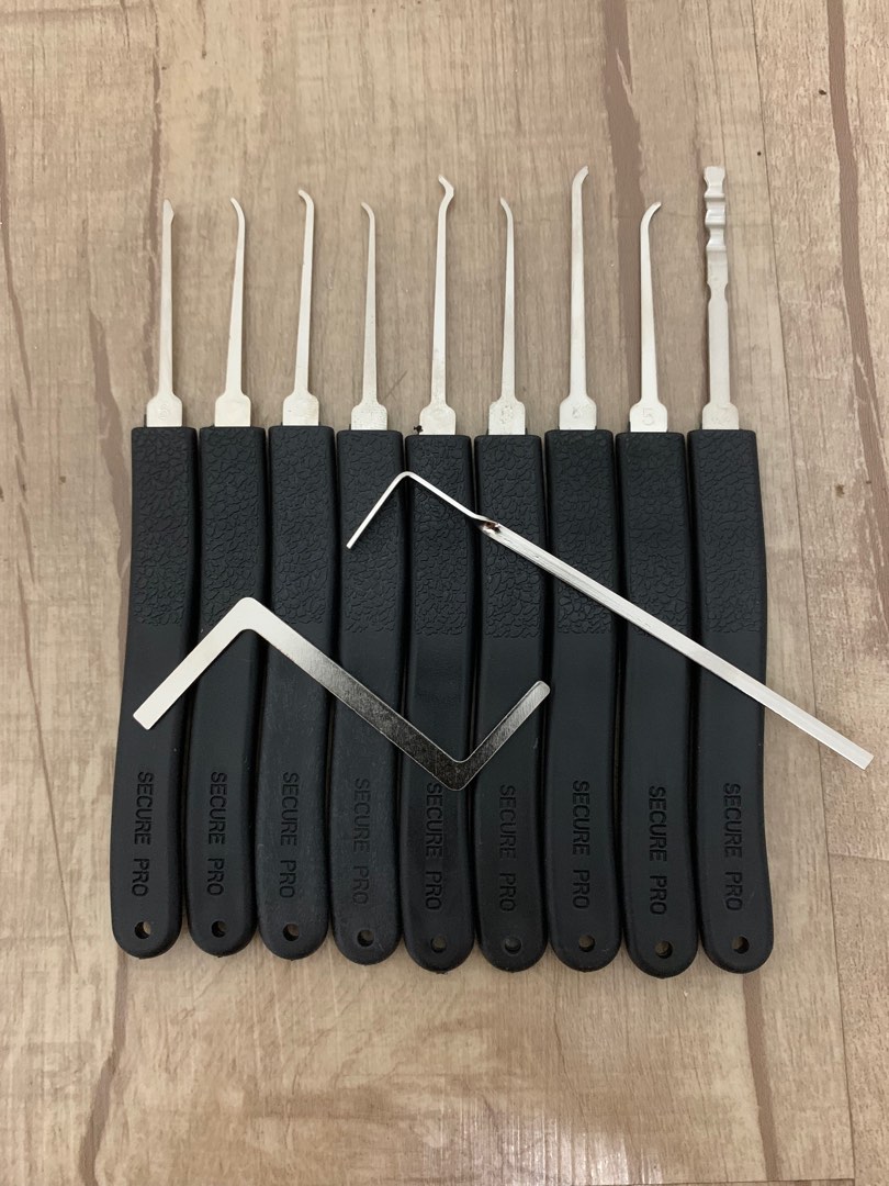 Lockpick set beginner, Hobbies & Toys, Stationery & Craft, Craft ...