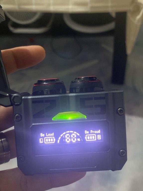 M25 earbuds, Audio, Earphones on Carousell