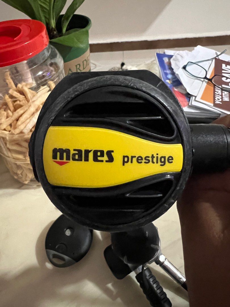 Mares Prestige Regulator set, Sports Equipment, Other Sports Equipment ...