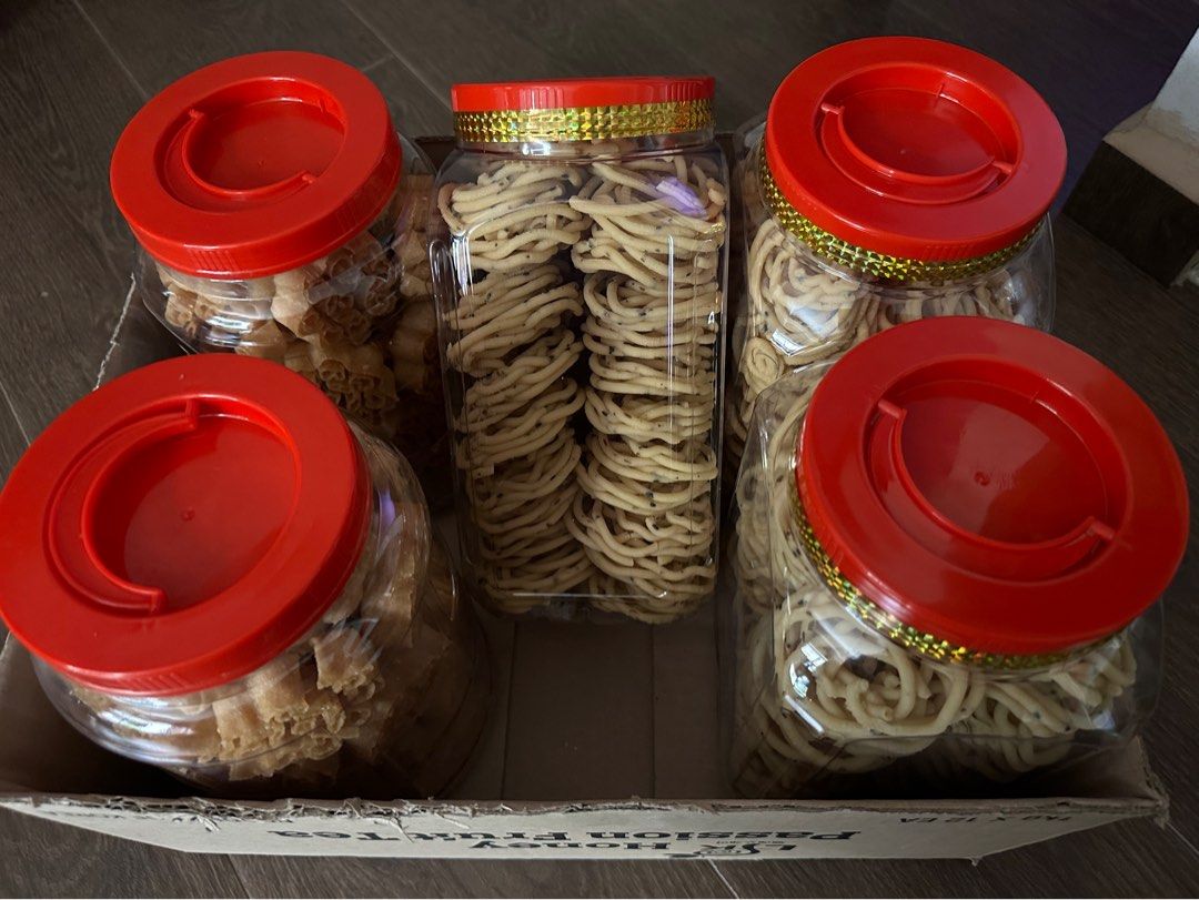 Murukku / Muruku / Kueh Rose / Mixer, Food & Drinks, Homemade Bakes on ...