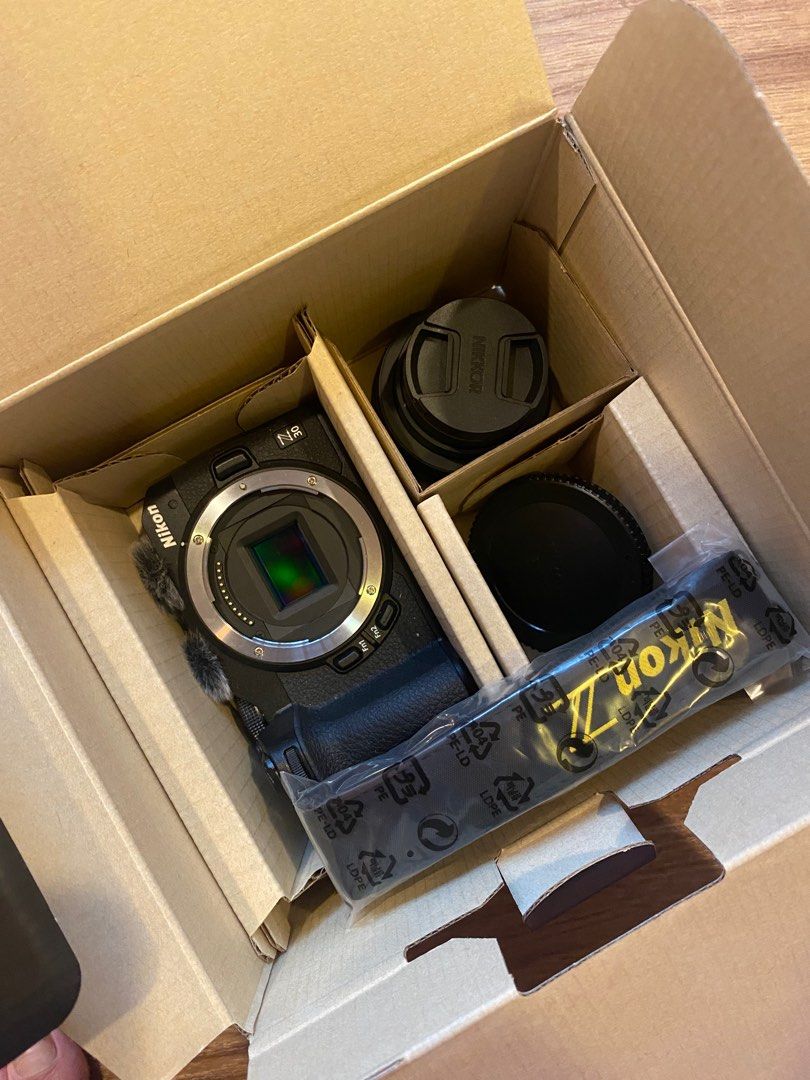 Nikon Z30 DX 16-50 kit, Photography, Cameras on Carousell