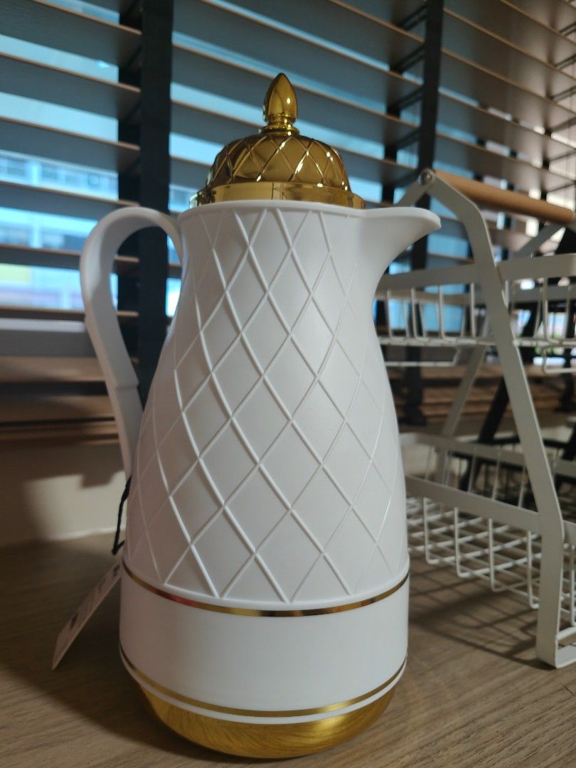 Pitcher vacuum jug arabic luxury 1.0L white gold, Furniture & Home ...