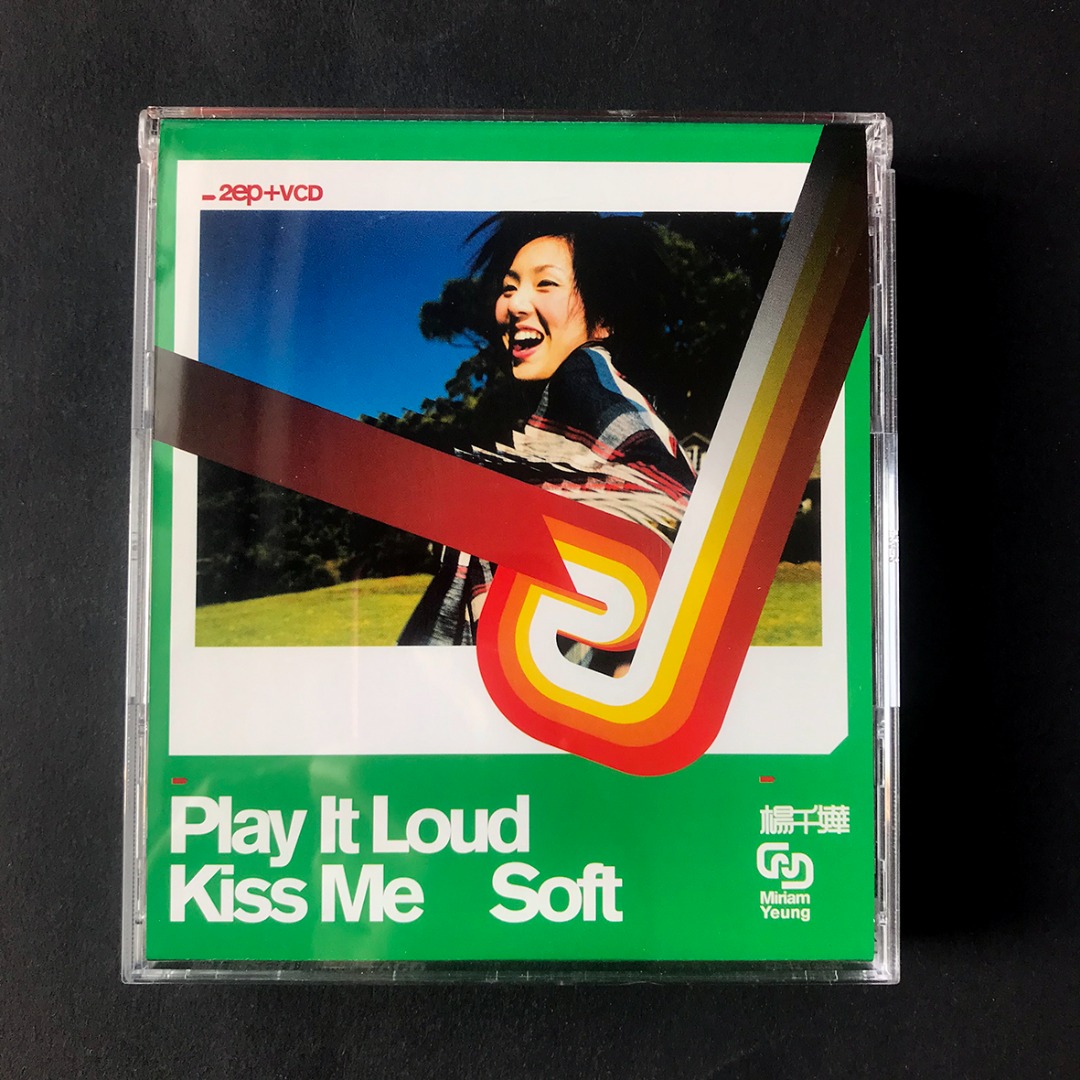 Play It Loud Kiss Me Soft 2ep + VCD（舊版）/ 楊千嬅, 興趣及遊戲, 音樂、樂器 & 配件, 音樂與媒體 ...