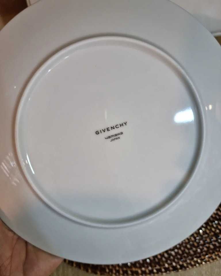 Rare Givenchy Round Logo Trio Tea Cup Set w/ Platinum Rim, Furniture ...