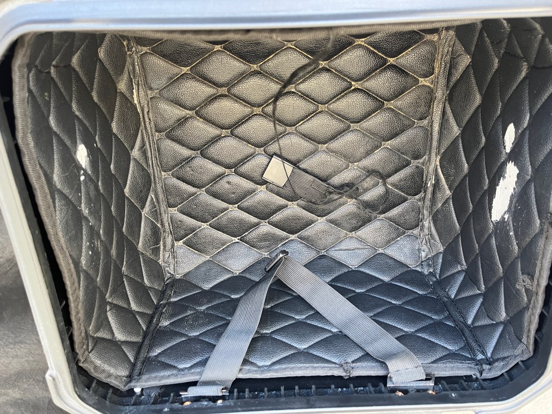 Sec black ops top box 45Ltrs alloy top box, Motorbikes, Motorbike Parts ...