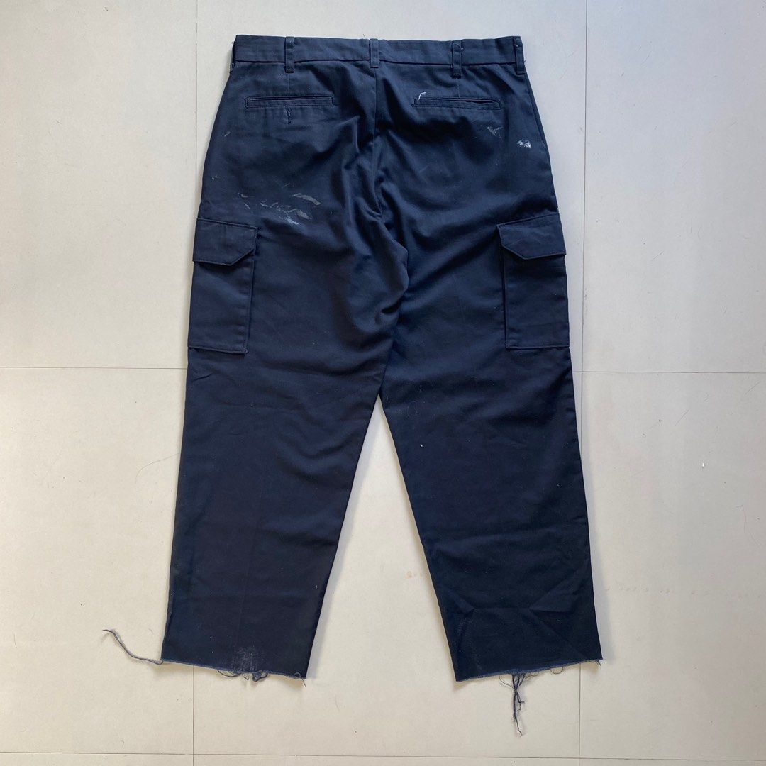 Soft Twill by UniFirst Cargo Pants Raw Hem, Men's Fashion, Bottoms ...