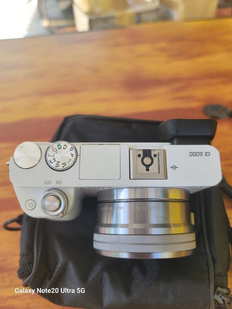 Sony a6000 White rare color, Photography, Cameras on Carousell