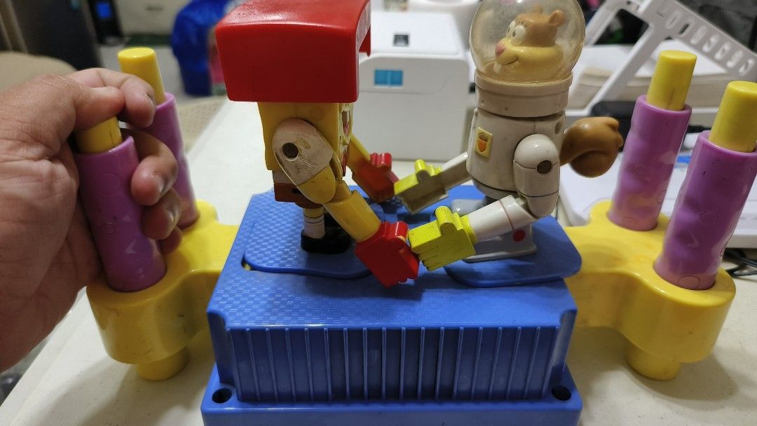 SpongeBob Squarepants & Sandy Boxing Game Rock em Sock em Robots Mattel ...