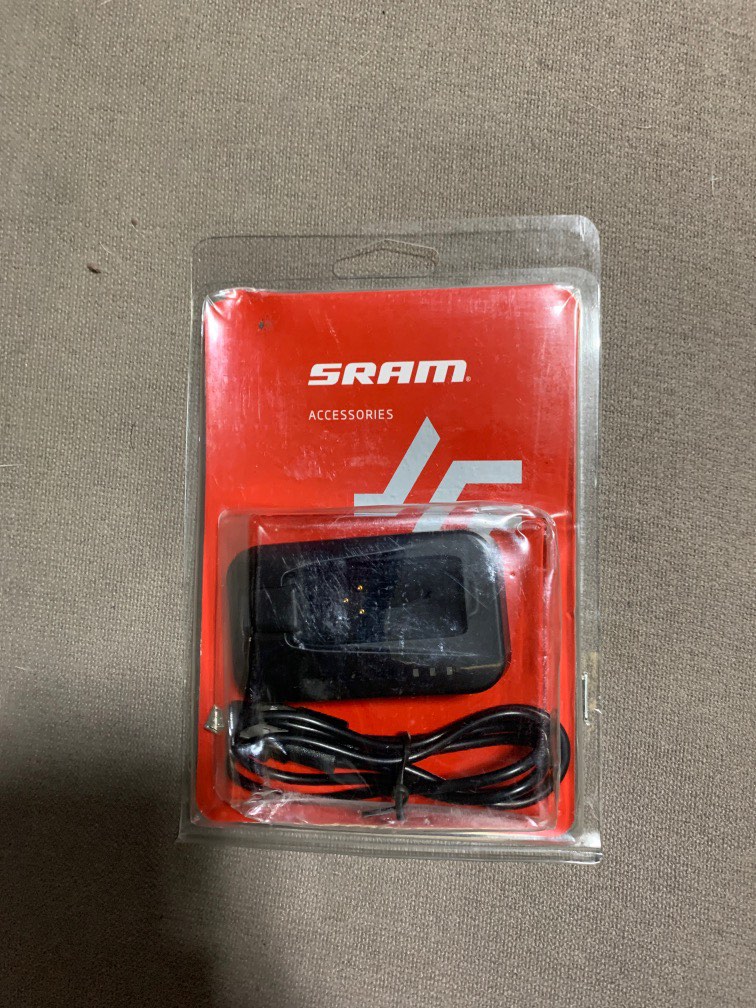 sram axs battery charger and cord, Sports Equipment, Bicycles & Parts ...