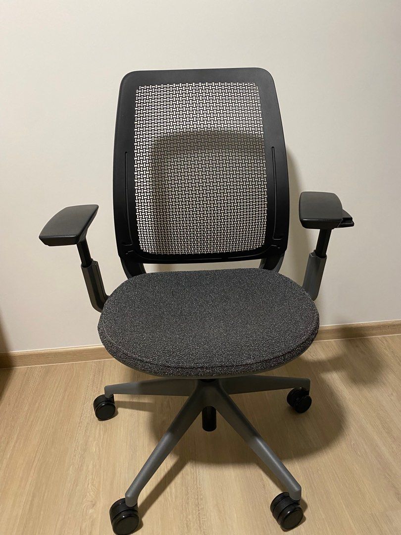 Steelcase Series 2 Black Jack Office Chair, Furniture & Home Living ...