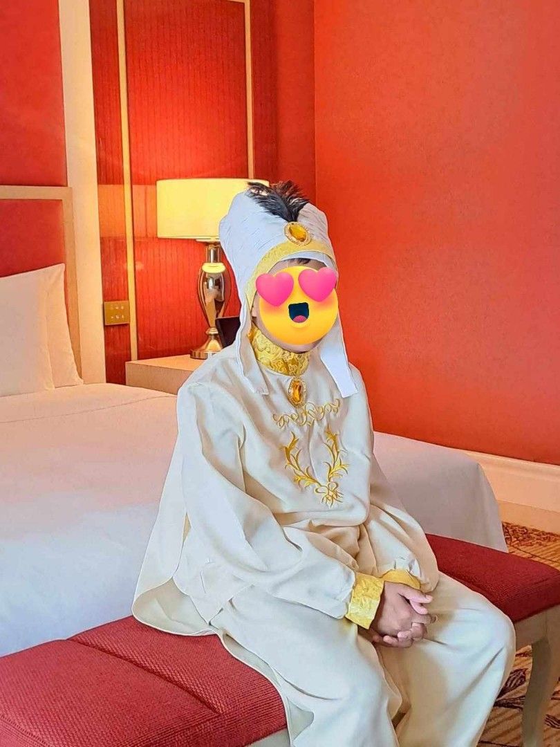 For RENT: Adult / Teen Aladdin Arabian Prince Costume Feather Hat Suits ...