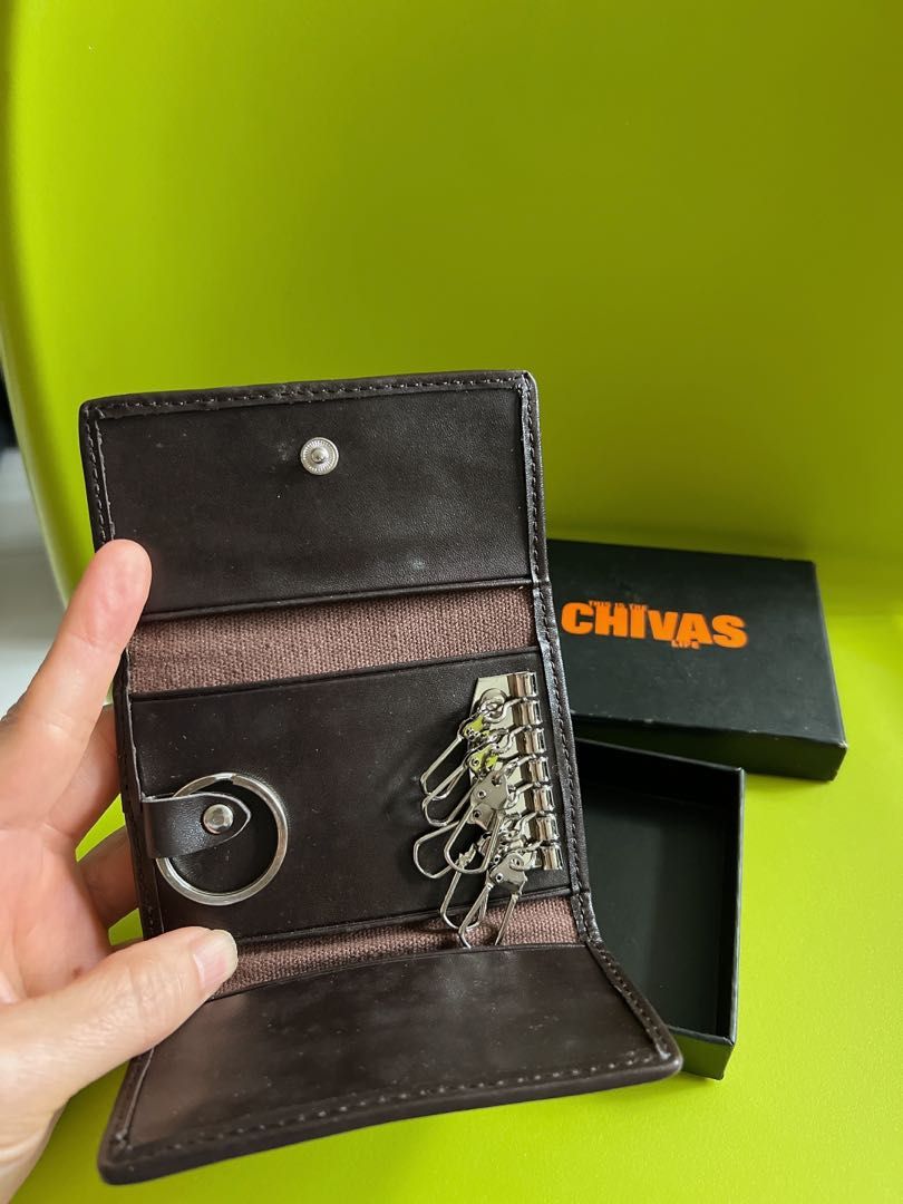 ‘This is the Chivas Life ’ commemorative keg bag / 芝華士威士忌紀念鎖匙包, 興趣及遊戲 ...