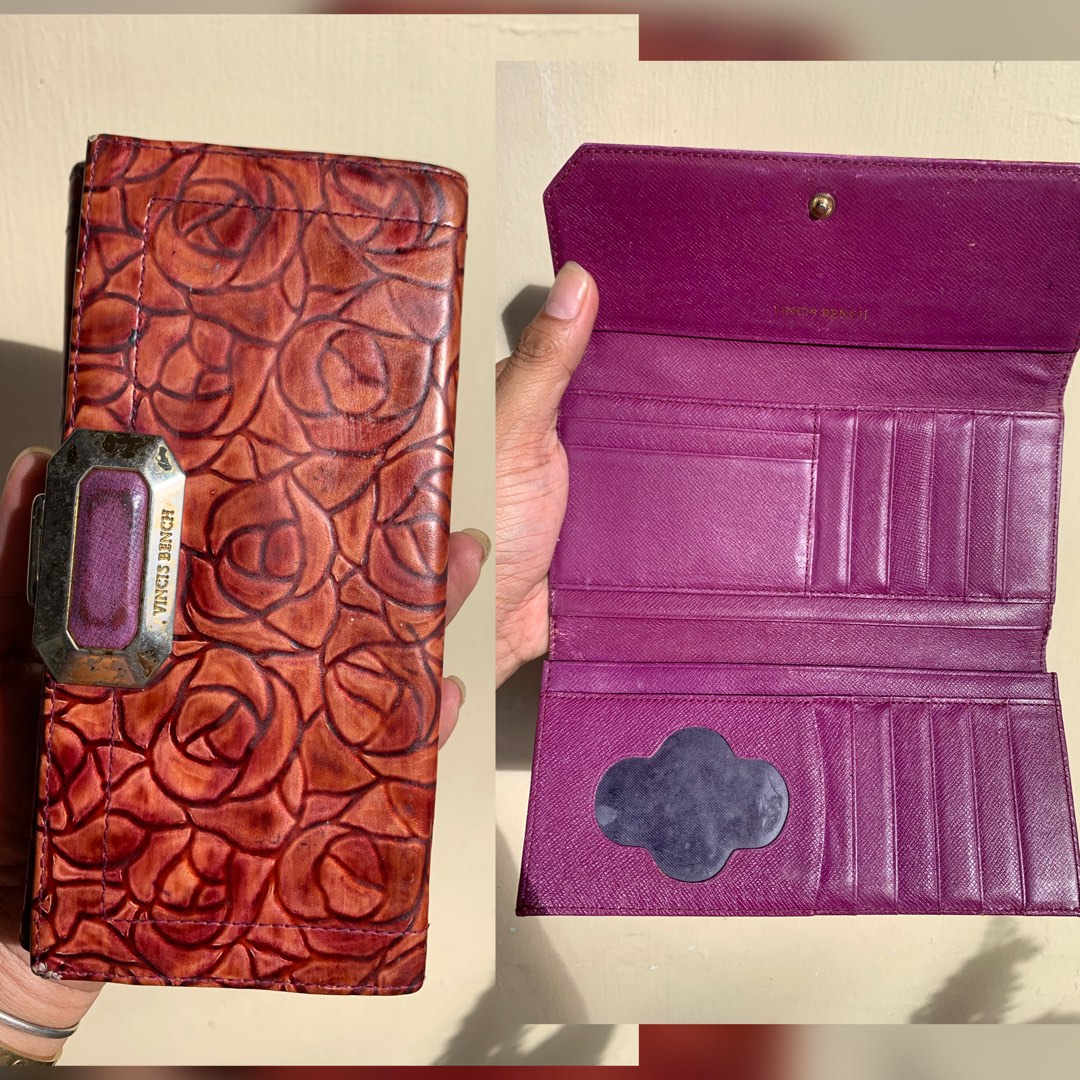 VINCIS BENCH. VINTAGE LONG WALLET, Luxury, Bags & Wallets on Carousell