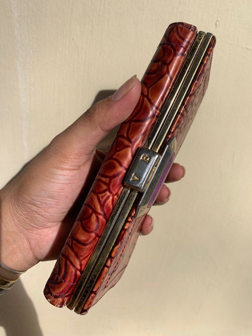 VINCIS BENCH. VINTAGE LONG WALLET, Luxury, Bags & Wallets on Carousell