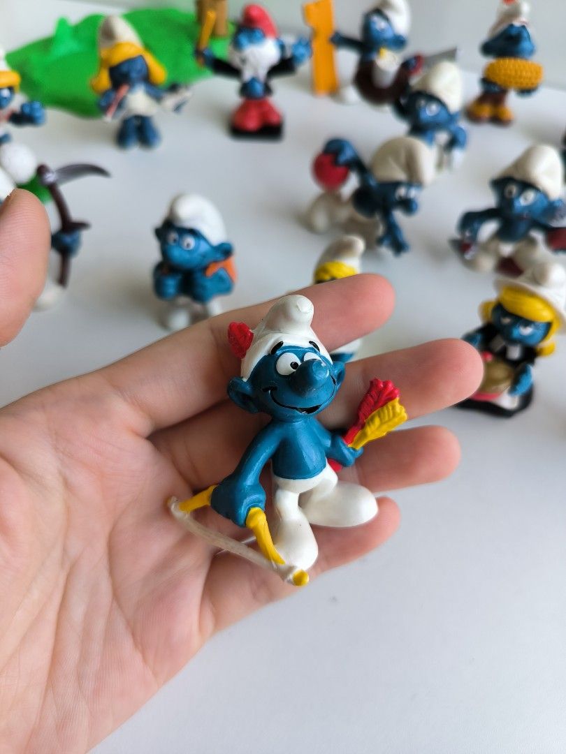 Vintage 1980 Peyo Schleich Smurfs figurine set, Hobbies & Toys ...