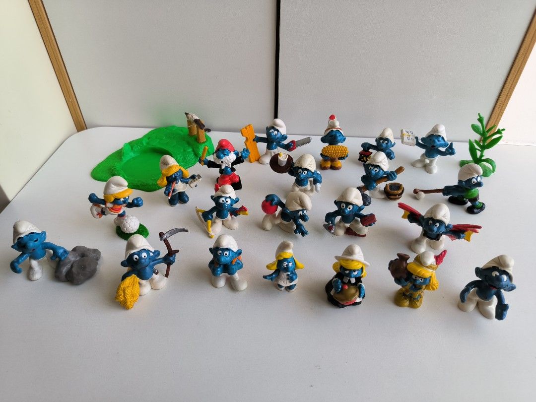 Vintage 1980 Peyo Schleich Smurfs figurine set, Hobbies & Toys ...