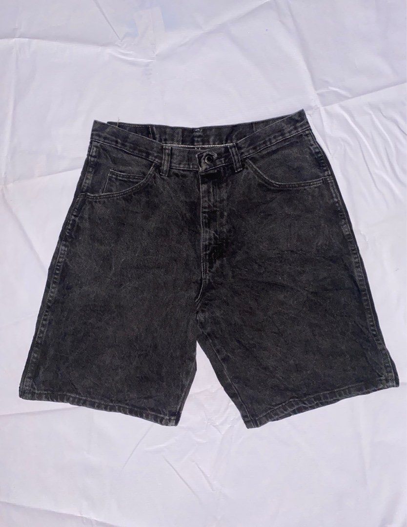 Wrangler Dark Washed Jorts, Men's Fashion, Bottoms, Shorts on Carousell