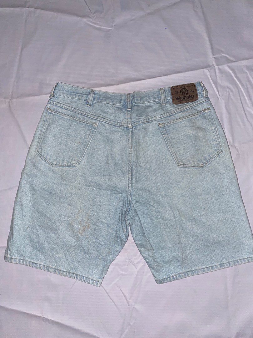 Wrangler Light Washed Jorts, Men's Fashion, Bottoms, Shorts on Carousell