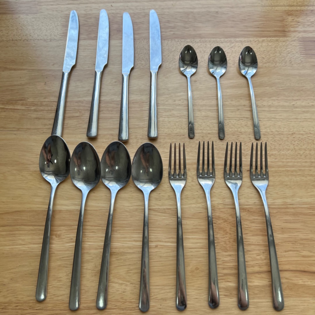 Zwilling Cutlery Set, Furniture & Home Living, Kitchenware & Tableware ...