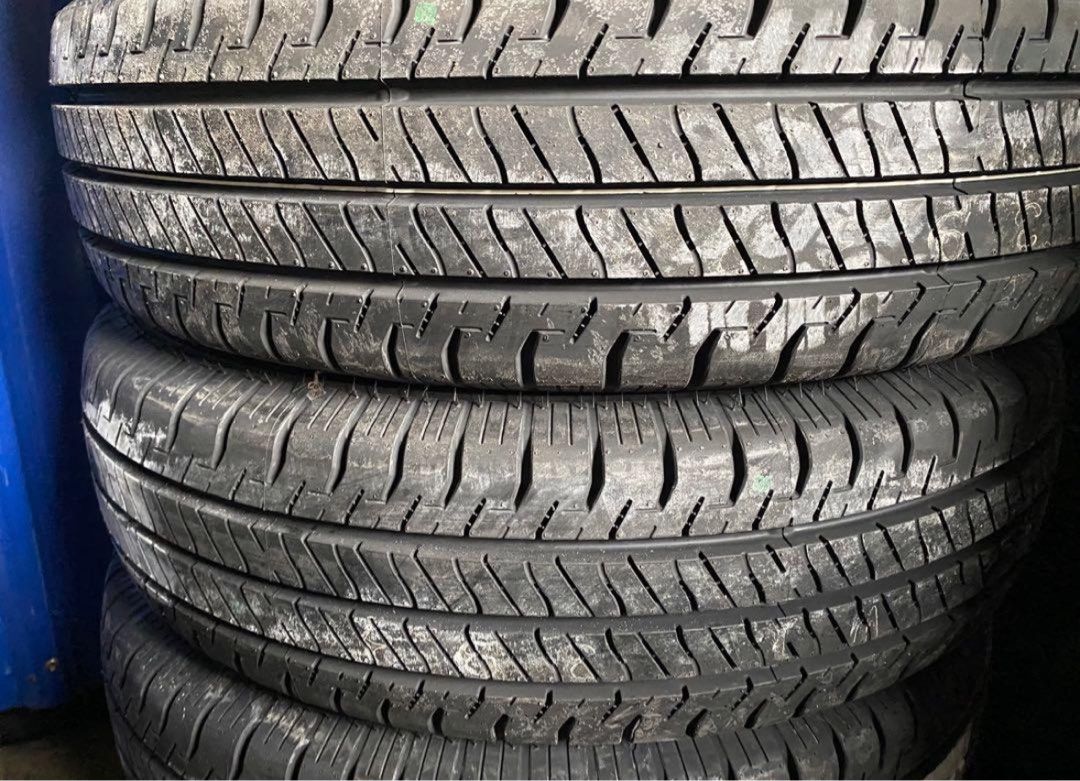 195R14 Dunlop SP Van Brandnew 8Ply Tire, Car Parts & Accessories, Mags ...