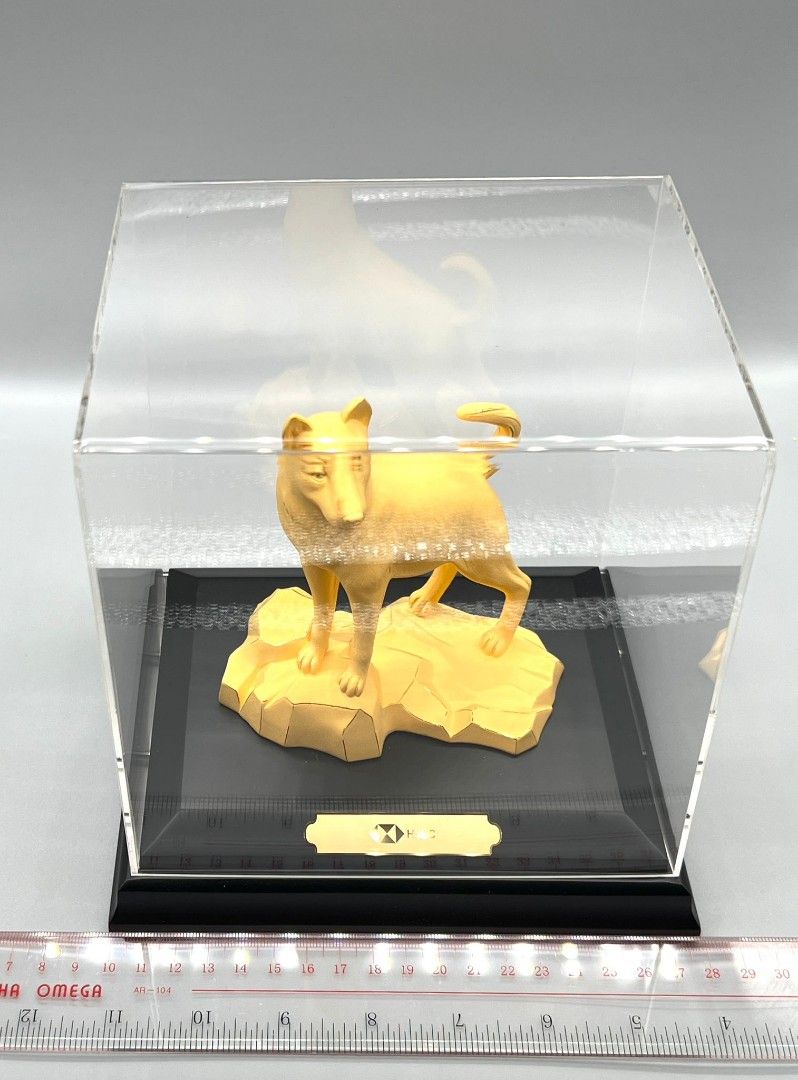 ♥匯豐銀行24K 鍍金狗 HSBC 24K Gold Plated Dog, 興趣及遊戲, 收藏品及紀念品, 古董收藏 - Carousell