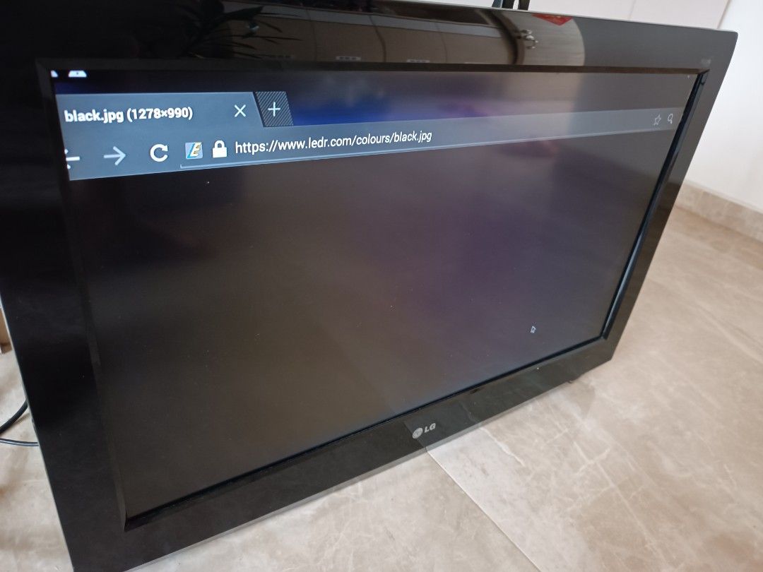 32 inch Non Smart LG TV, TV & Home Appliances, TV & Entertainment, TV ...