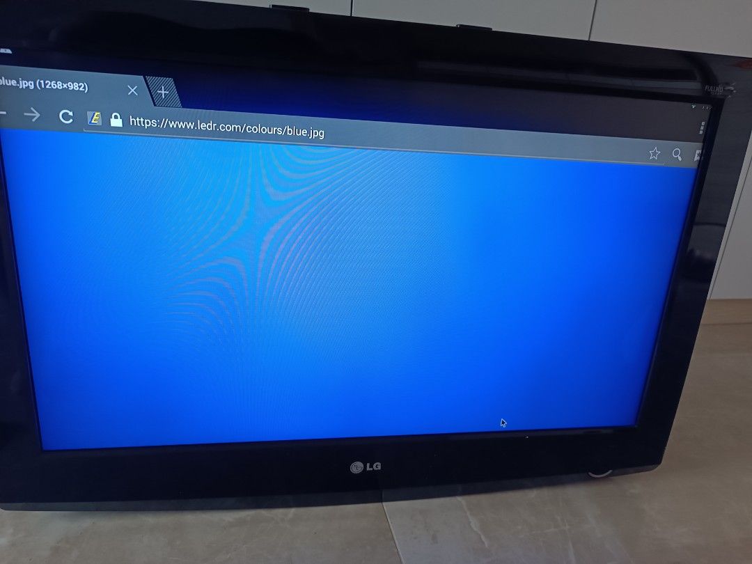 32 inch Non Smart LG TV, TV & Home Appliances, TV & Entertainment, TV ...