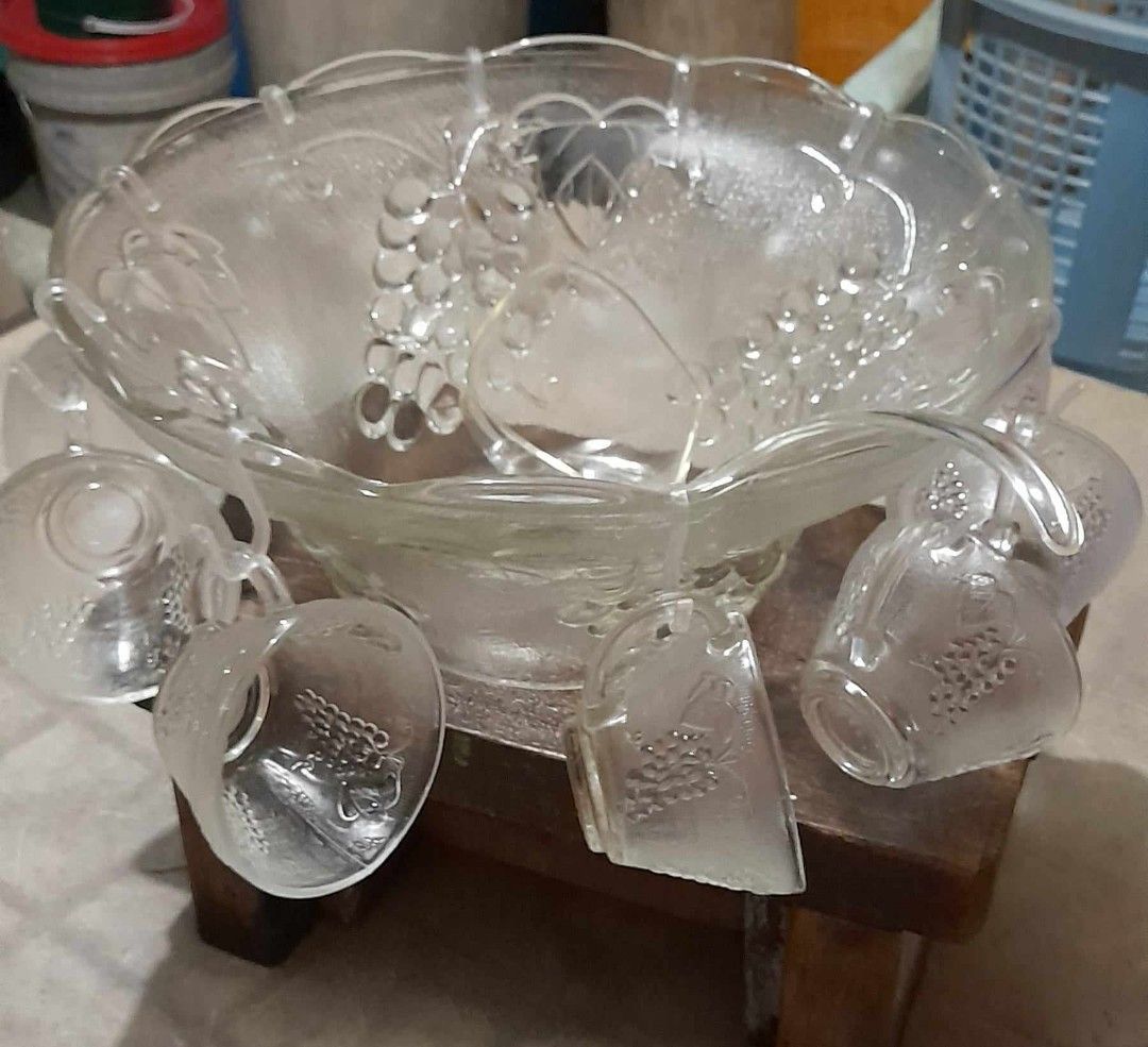 90s punch bowl, Hobbies & Toys, Memorabilia & Collectibles, Vintage ...
