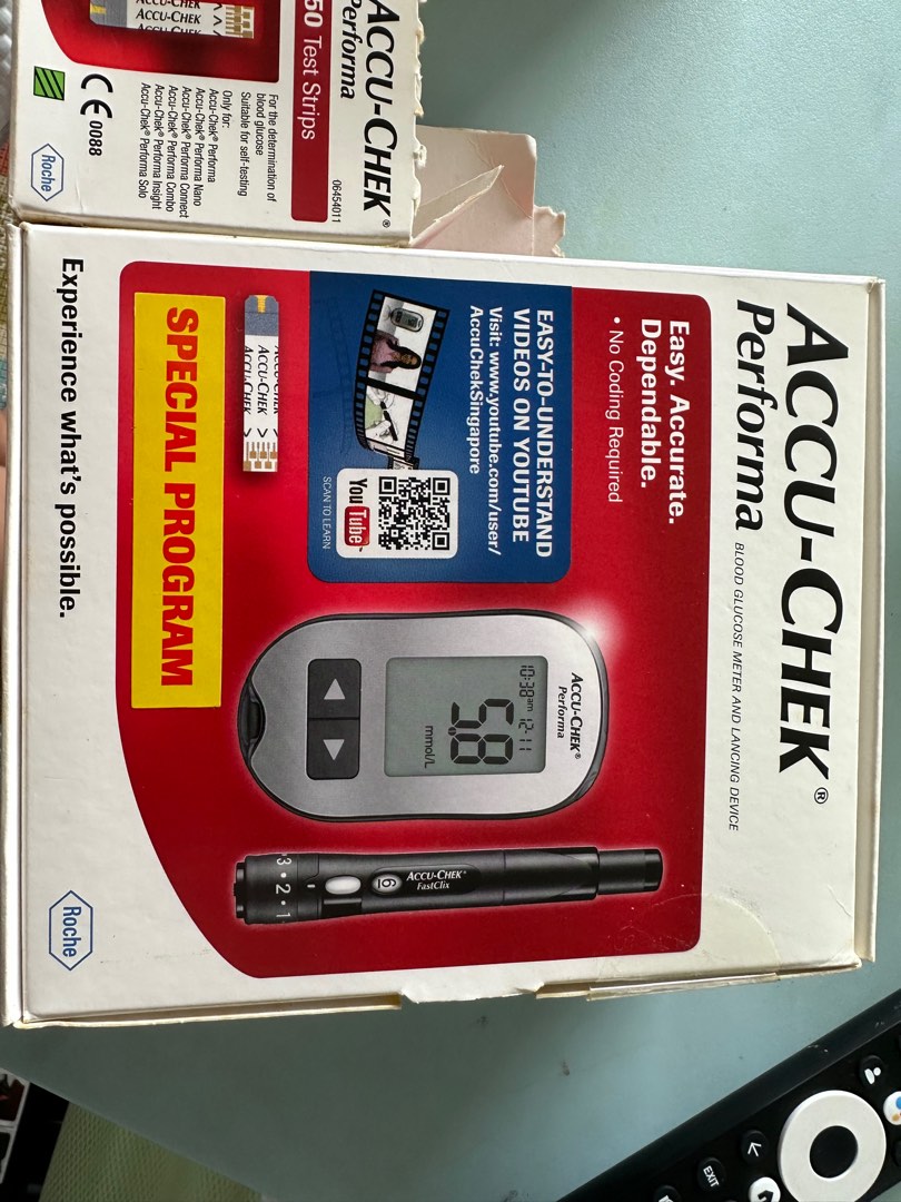 Accu-Chek Performa Blood Glucose Meter, Health & Nutrition, Medical ...