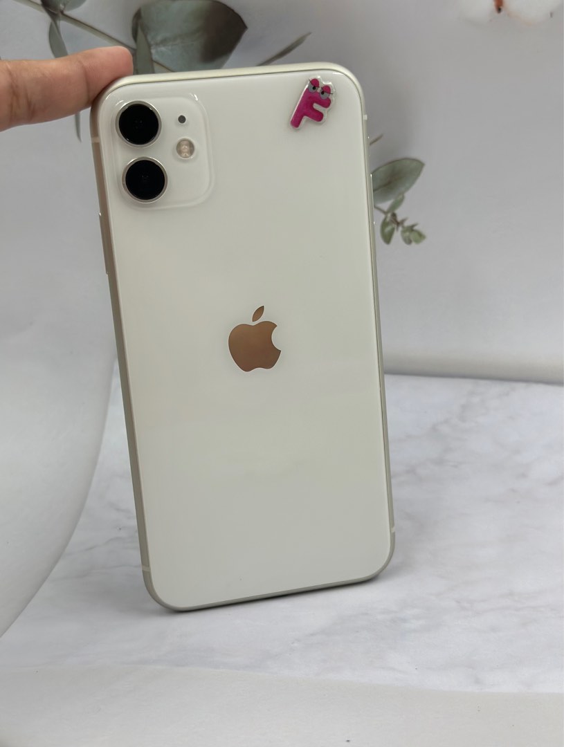 Apple iPhone 11 64GB White NTC SmartLock, Mobile Phones & Gadgets ...